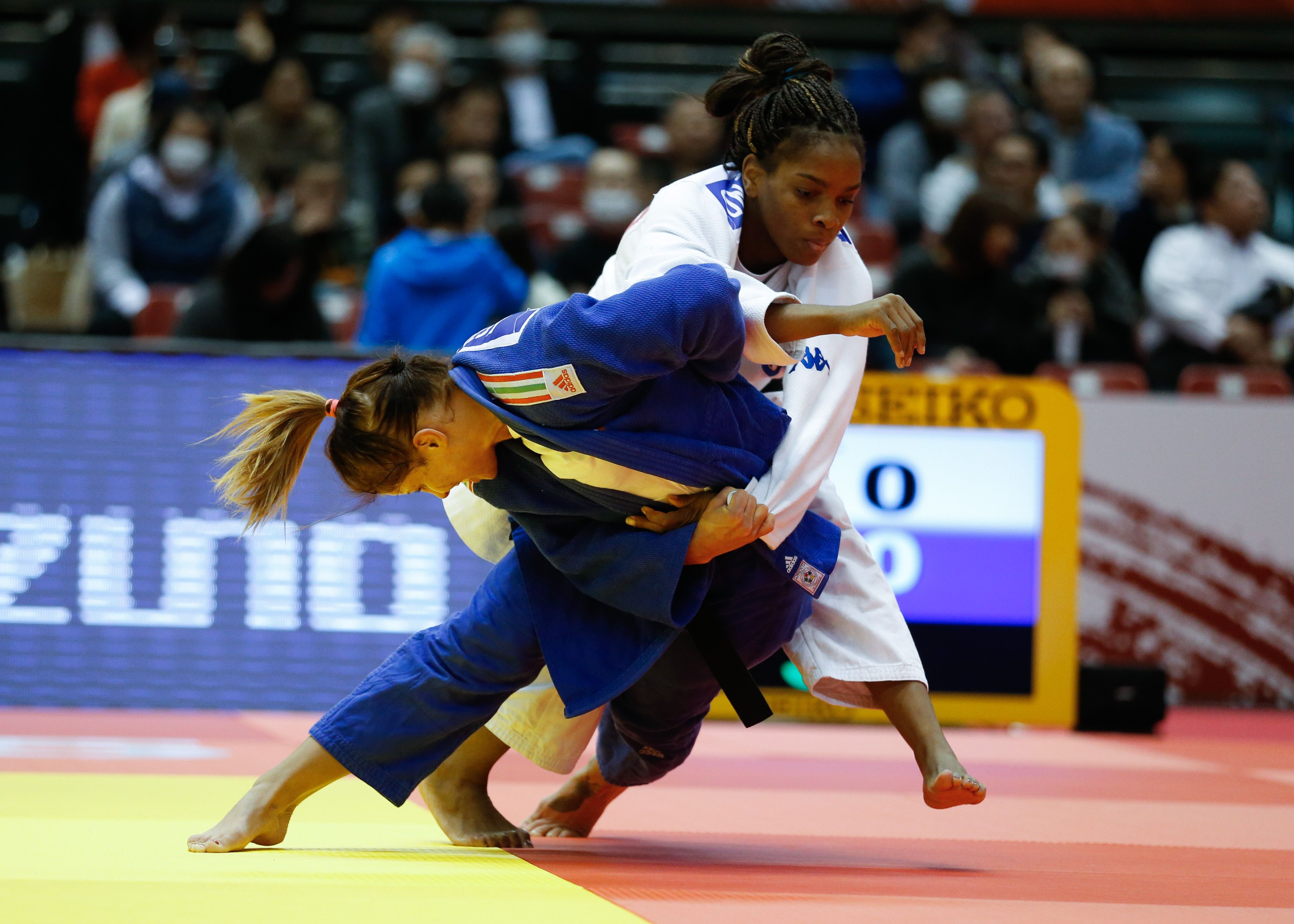 Power Slap Queen Franciska Szabo Sets Her Sights on Misfits Boxing ...