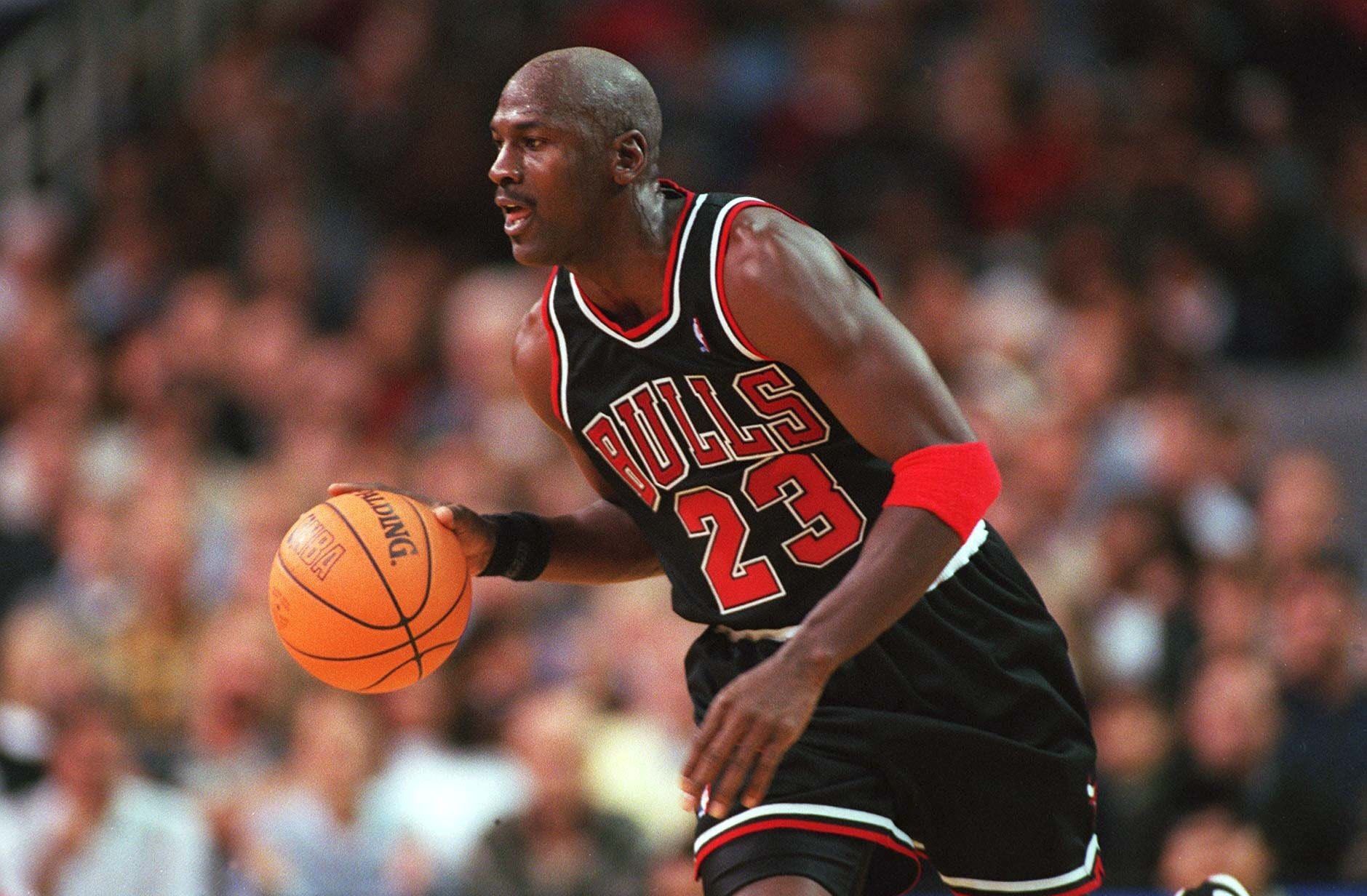 10 Most Iconic NBA Moments in history