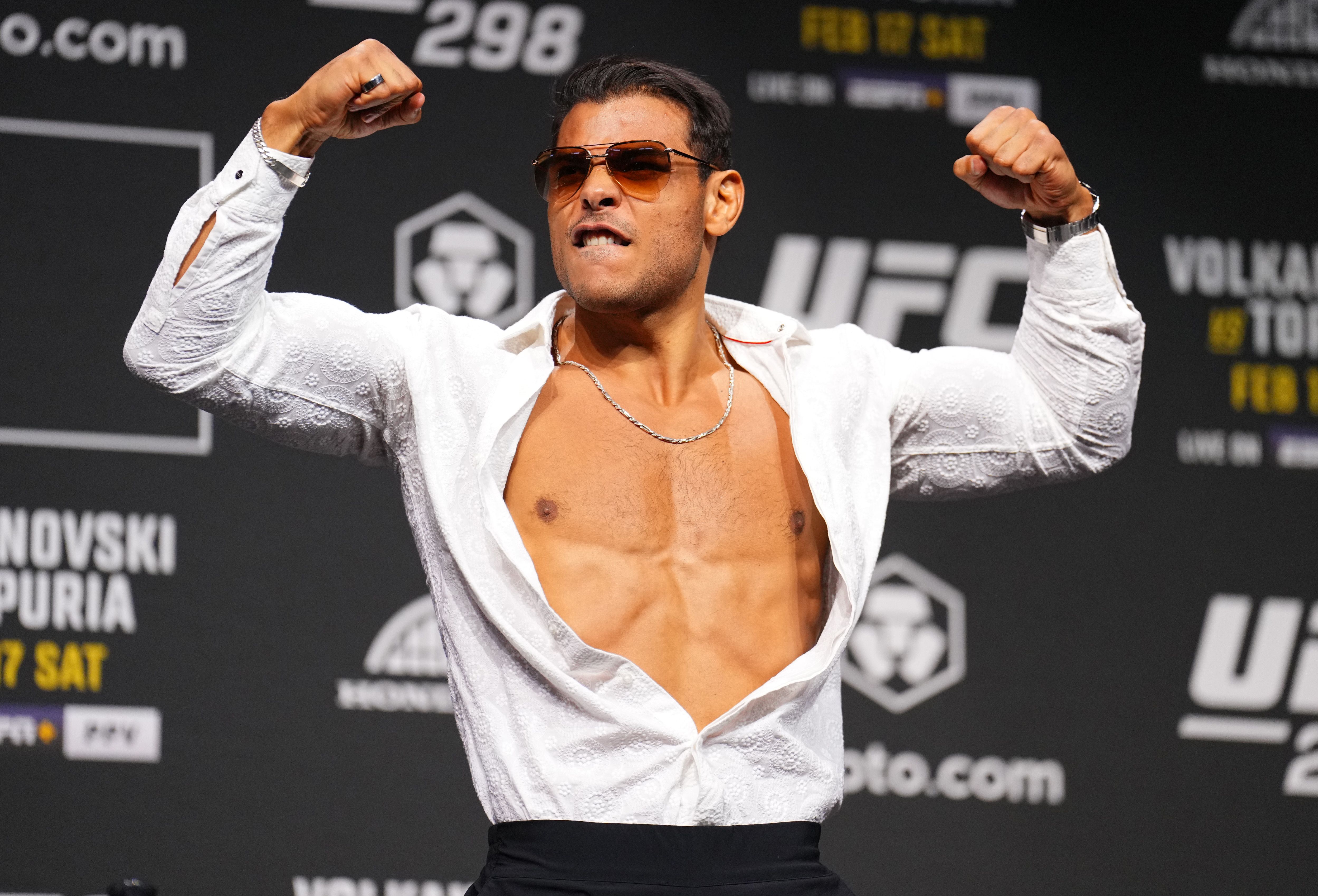 UFC’s Top 10 Hottest Male Fighters: Fan Favorites Ranked