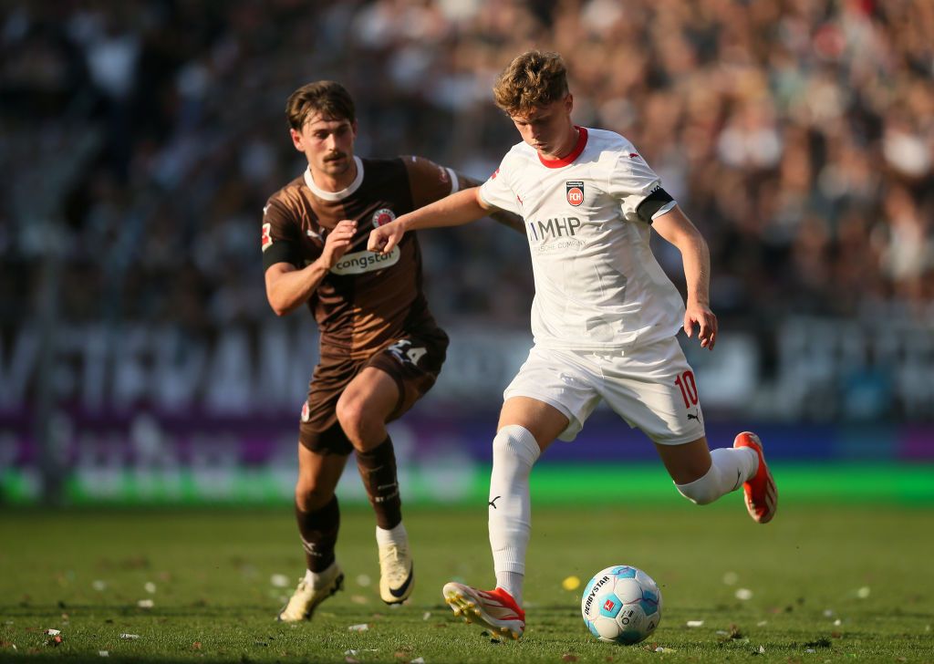 Exclusive: Fin Stevens to be offered way out of St Pauli hell