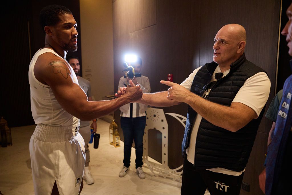 Exclusive: Tyson Fury vs Anthony Joshua Still Alive, says Key Sparring ...