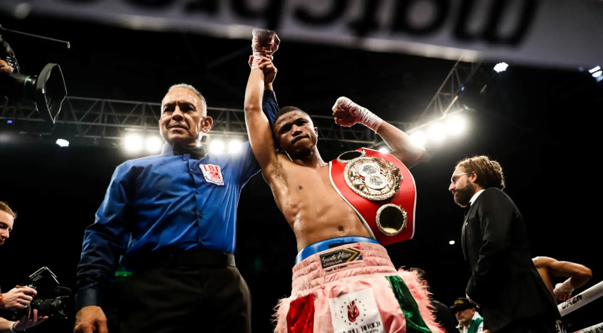 Exclusive: Trainer Colin Nathan's Insights on Nontshinga vs Curiel ...